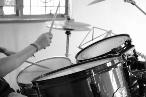 Expert Drums Lessons Online and In-Person | MASTER MUSIC